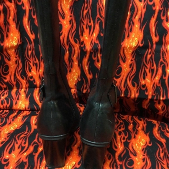 me too | Shoes | Womans Mee Too Boots Ashley | Poshmark